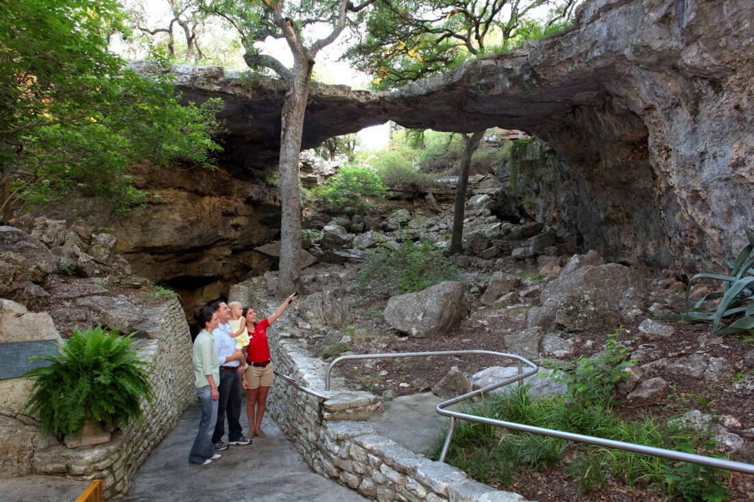 18 Nifty Things to Do in New Braunfels Texas - Just a Pack