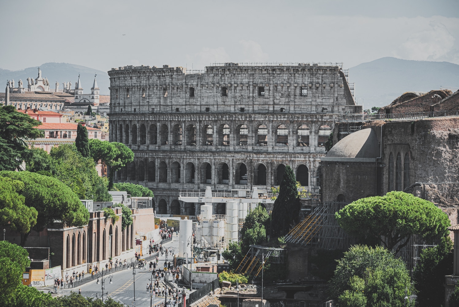 The Pros and Cons of Visiting Rome - Just a Pack