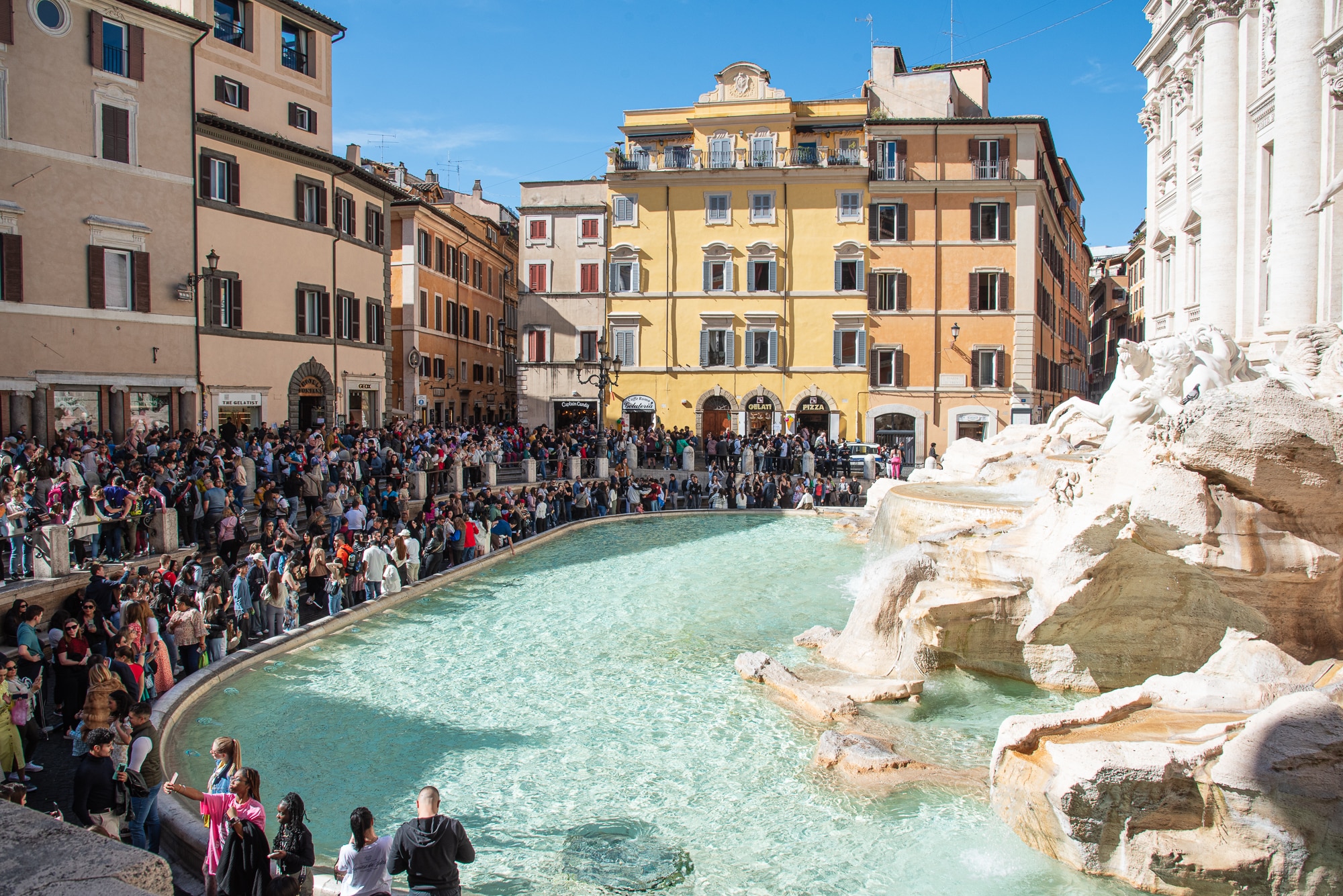 The Pros and Cons of Visiting Rome - Just a Pack